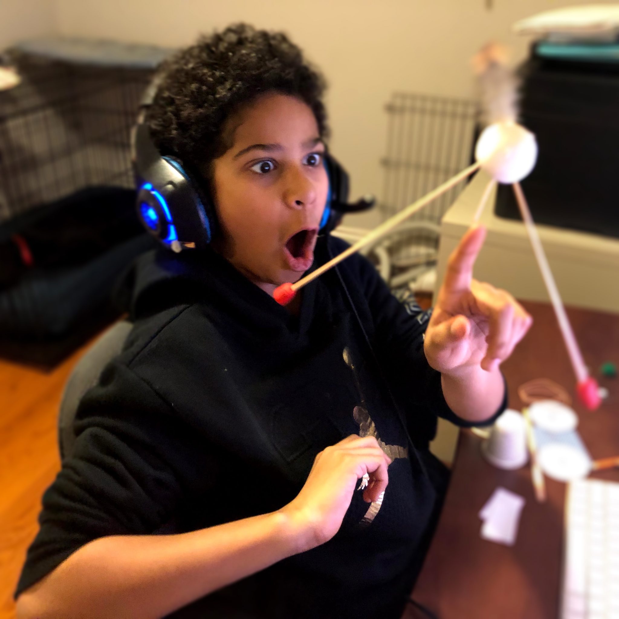 Scientists in School | Igniting scientific curiosity